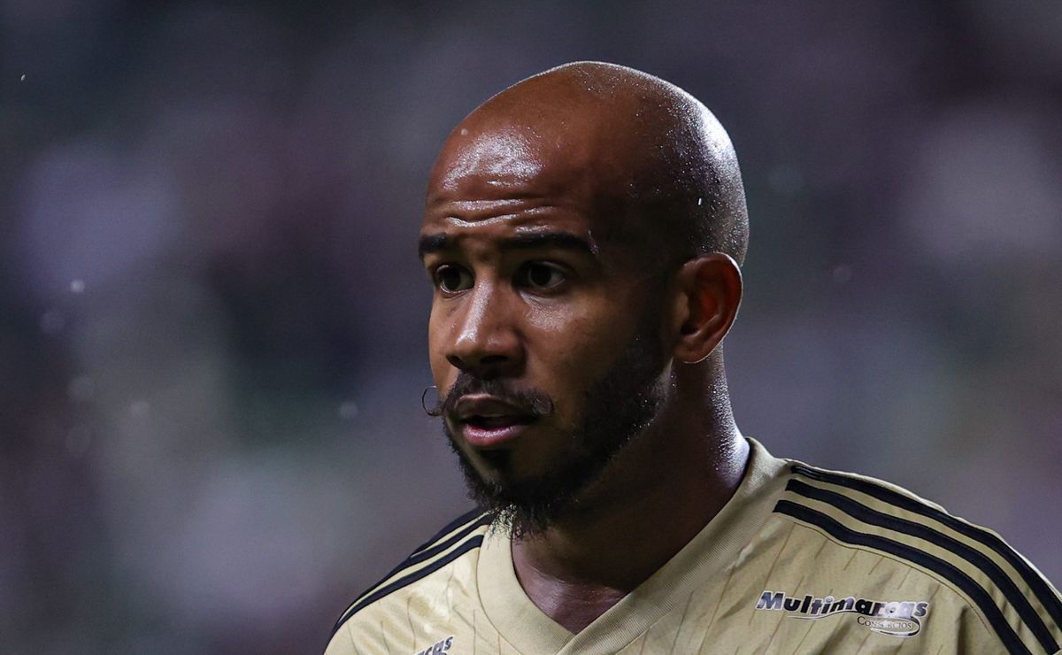 Patrick busca afirmação no Santos após melhorar condicionamento físico