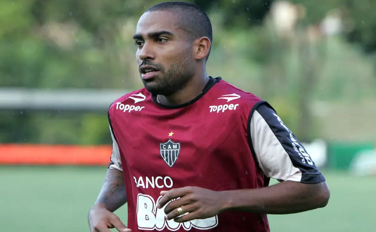 Dyego Coelho relembra agressão a Kerlon ‘Foquinha’ e revela: “Não faria ...