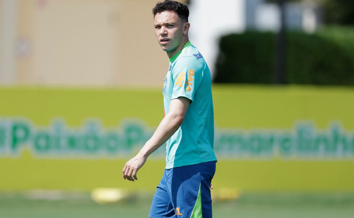 Pepê fala sobre titularidade da Seleção Brasileira