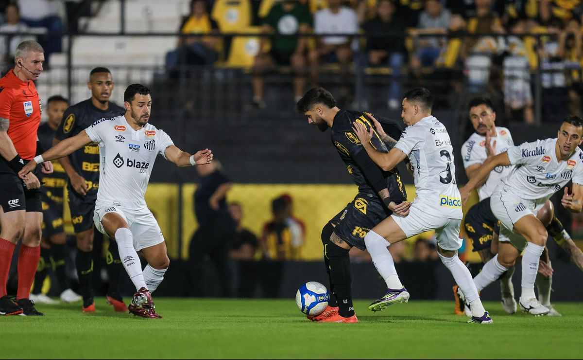 Torcida Do Santos Cobra Jogadores Após Nova Derrota Na Série B