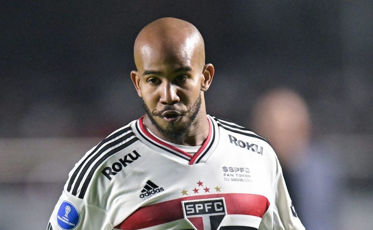 Patrick vive péssima fase na carreira desde a saída do São Paulo