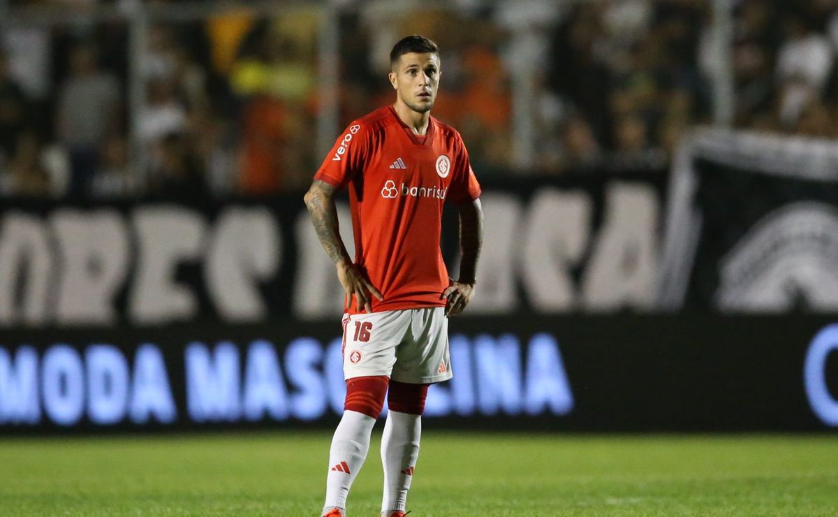 Fernando e Bustos estão fora do próximo jogo do Internacional