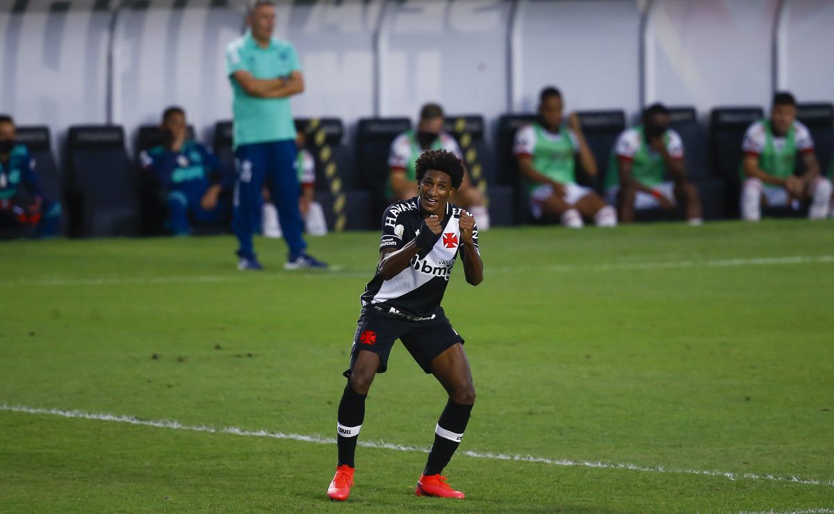 Thales Magno comenta sobre retorno de coutinho ao Vasco