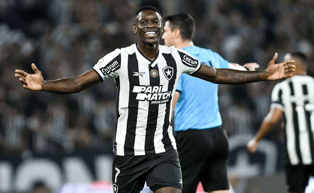 Atacante do Botafogo dá show sobre o Atlético-GO: Descubra agora!