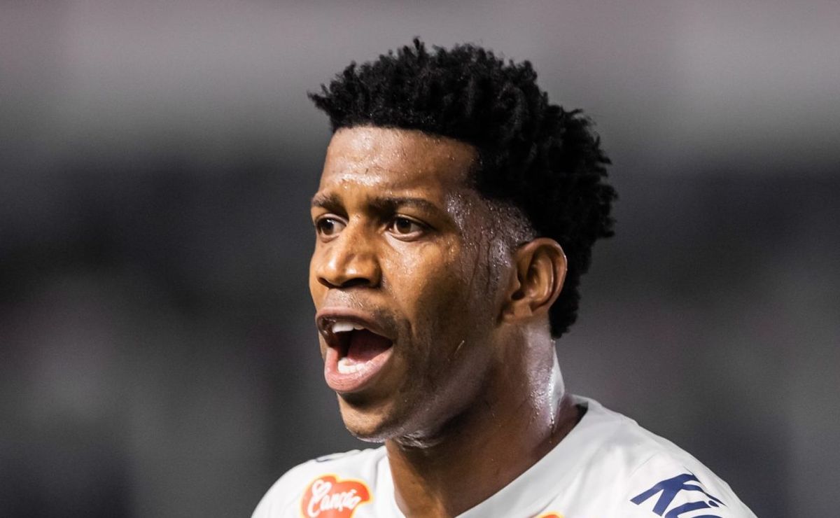 Santos tem retornos de Gil e JP Chermont contra o Avaí