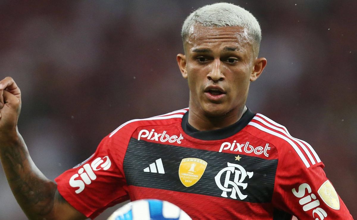 Flamengo: Wesley no Manchester United tem detalhes revelados