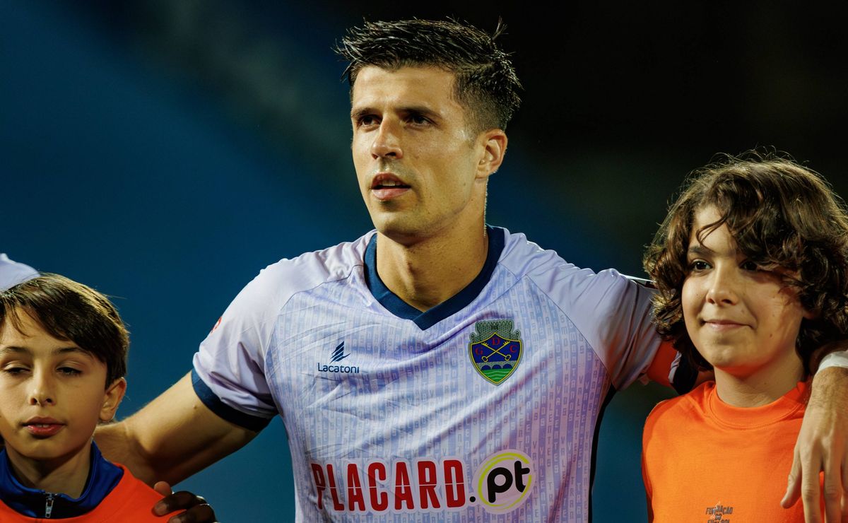 Héctor Hernández tem salário revelado no Corinthians