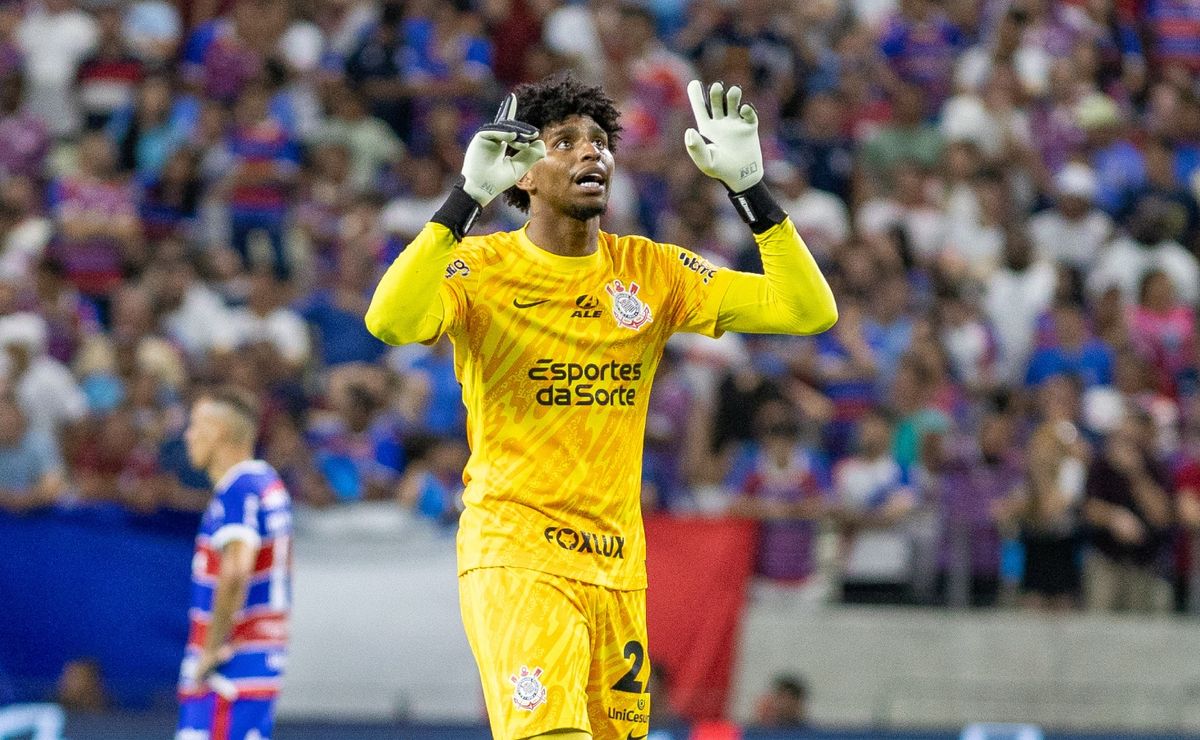 Hugo Souza já é jogador do Corinthians, define o goleiro
