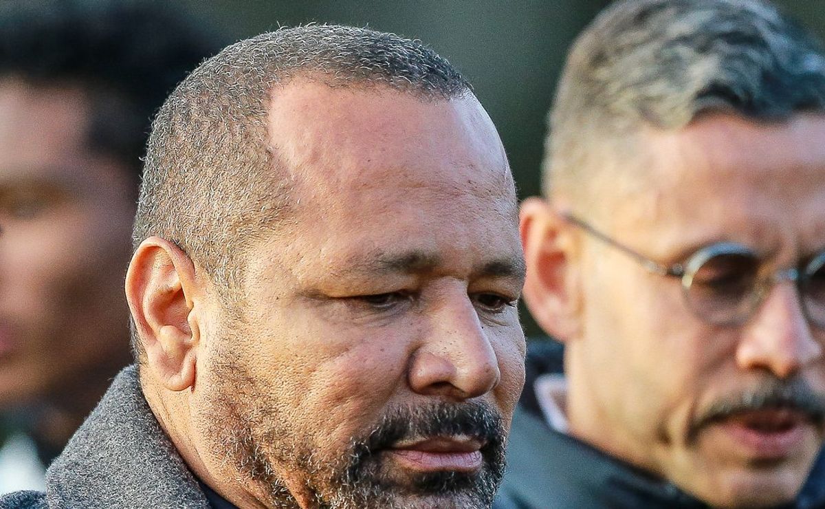 Chelsea não desiste de Gabriel Mec e Grêmio pode fechar venda