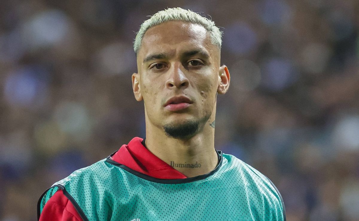 Anthony, ex-São Paulo, pode jogar no Flamengo em troca por Lorran