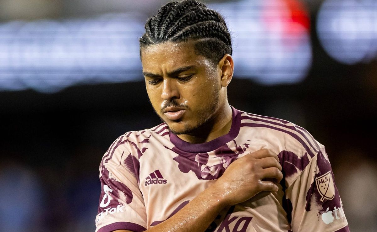 São Paulo não vai contratar Evander, decreta Jorge Nicola