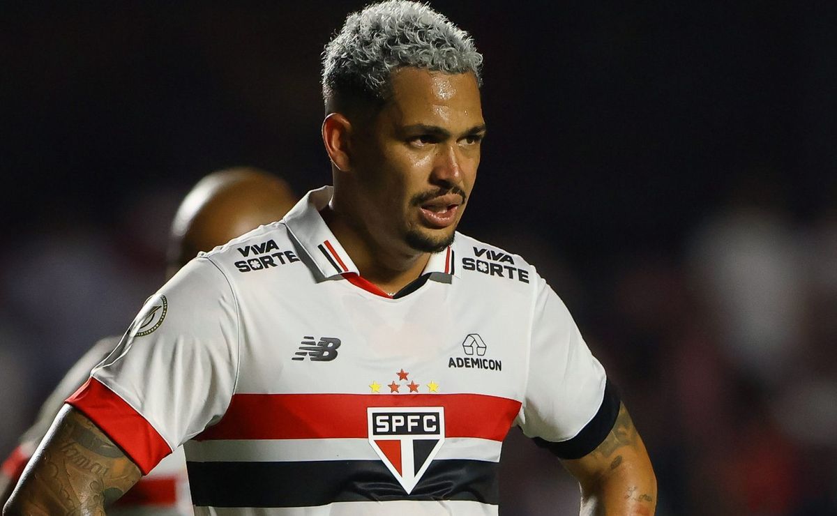 Luciano vê com bons olhos trocar São Paulo pelo exterior