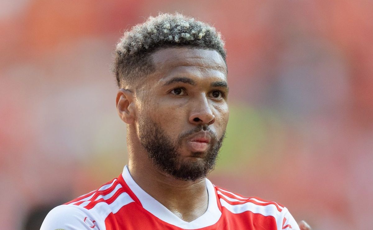 Cruzeiro aciona Internacional por dívida de atacante Wesley