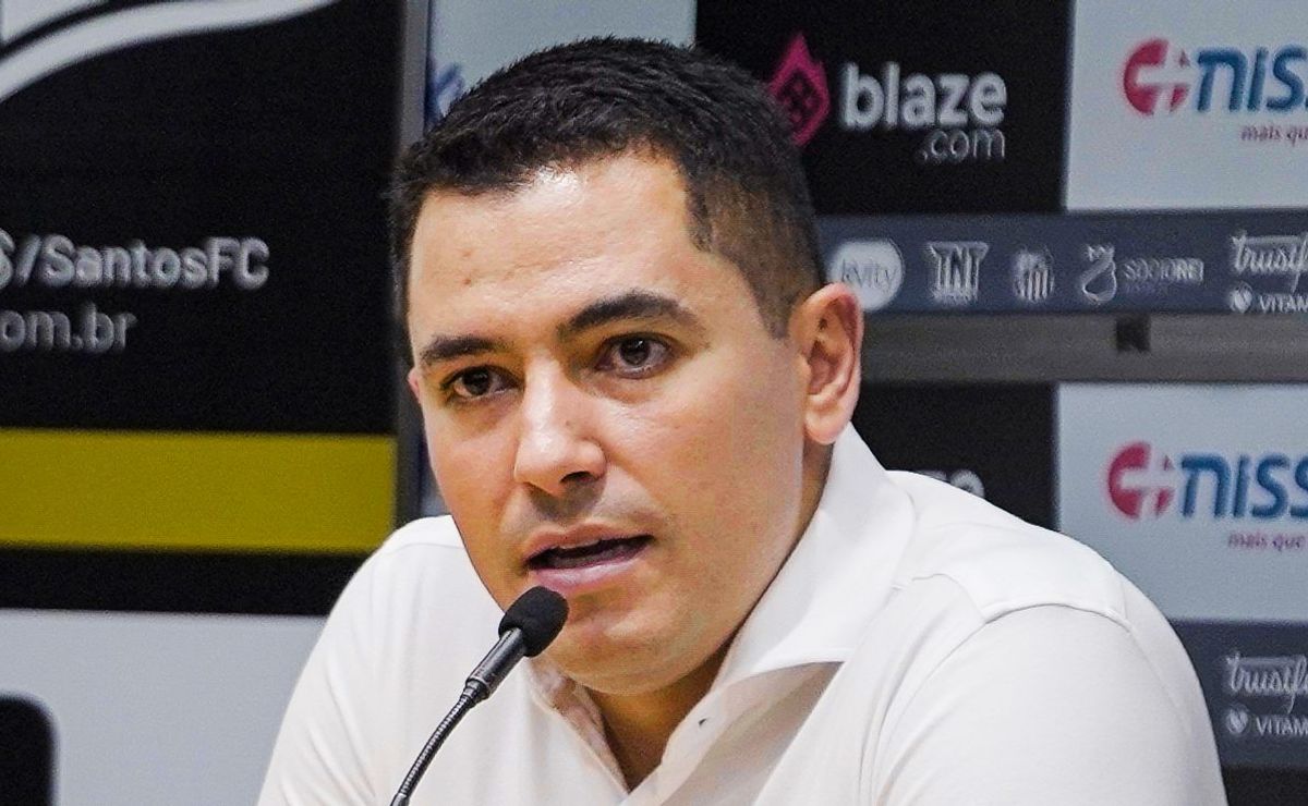 Pedro Martins fecha acordo com Thaciano e meio-campista chega ao Santos nesta semana - Bolavip ...