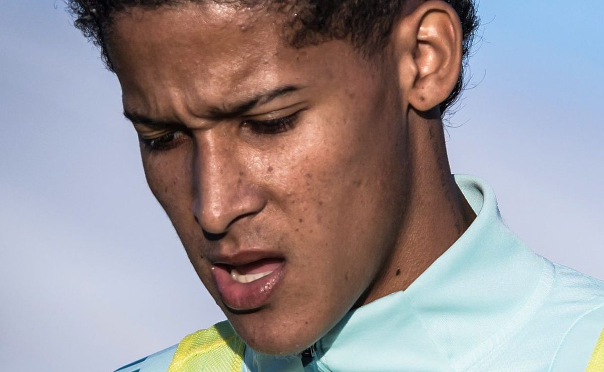 Tevis entra na mira do Bayer-ALE e R$ 190 milhões repercutem