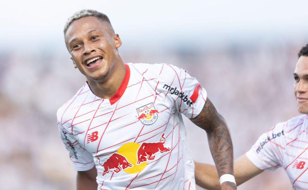 Vitinho fecha contrato de seis meses com o Internacional por causa das ...