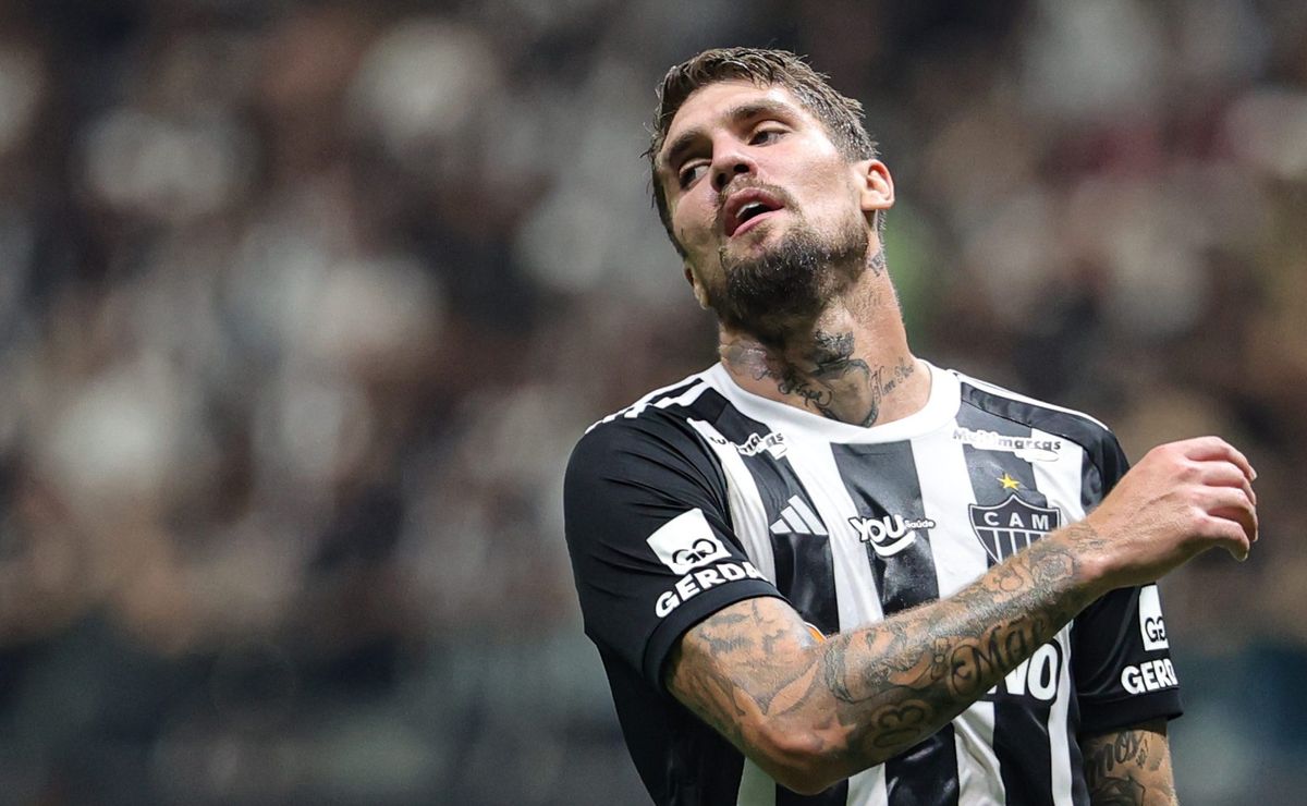 Lyanco tem apoio da torcida do Galo em lance polêmico envolvendo Dudu