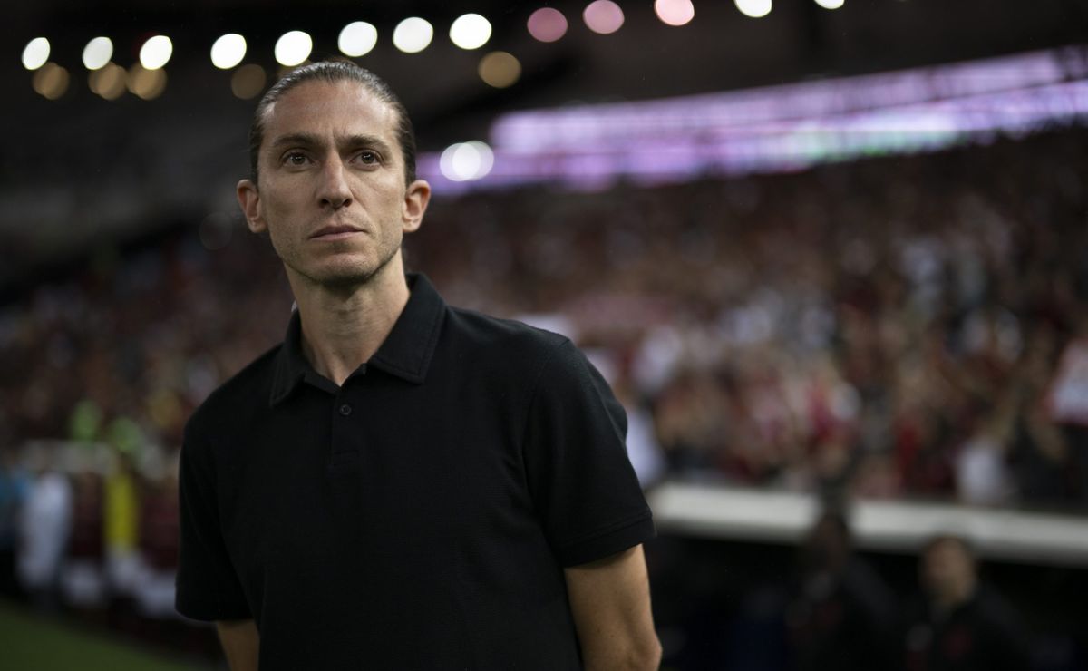 Filipe Luís exalta Flamengo e reforça ambição do elenco