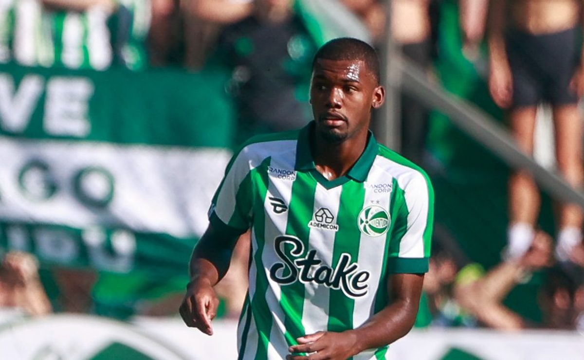 Abner contratado pelo Internacional tem aprovação da torcida
