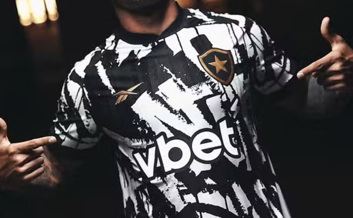 Botafogo divulga imagens do novo uniforme para 2025