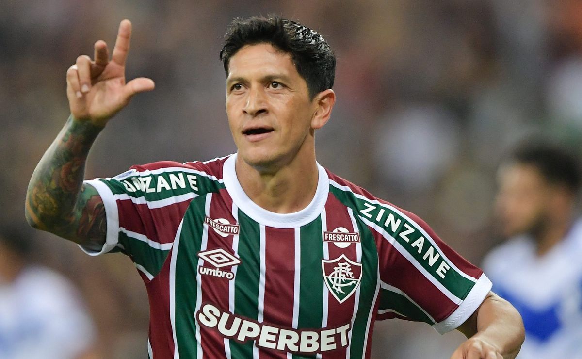 Cano faz história no Fluminense e ganha elogio da FIFA