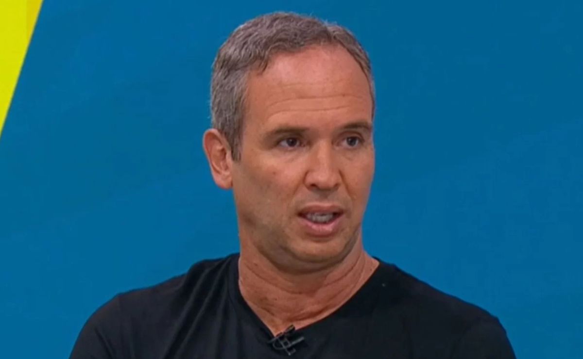 Caio Ribeiro deixa Ancelotti de lado e elege melhor treinador para a ...