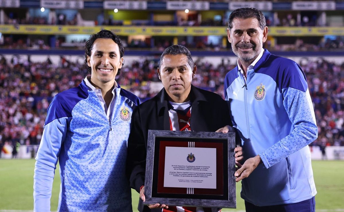 Chivas- Tapatío: ¿Qué hacía Ramón Morales com Hierro? - Rebaño Pasión