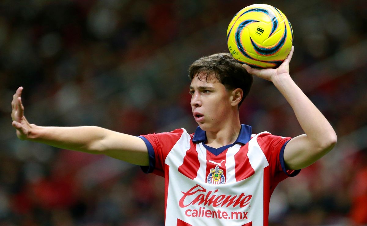 Mateo Chávez ya se ganó a la afición de Chivas - Rebaño Pasión