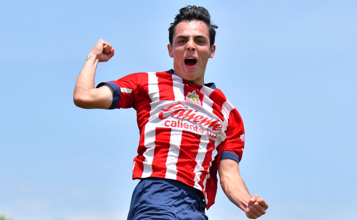 Así juega Hugo Camberos, la próxima joya de Chivas - Rebaño Pasión