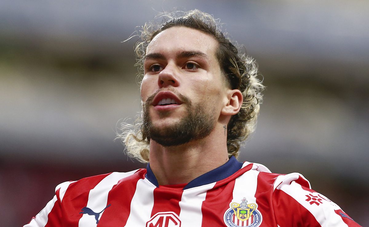 Chivas ya piensa en exportación de Cade Cowell - Rebaño Pasión