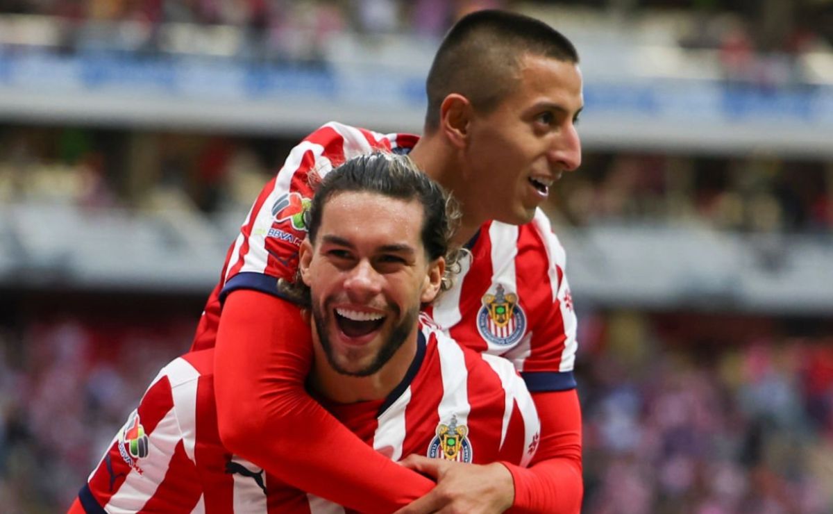 Chivas una recibió oferta desde Brasil por Piojo Alvarado - Rebaño Pasión