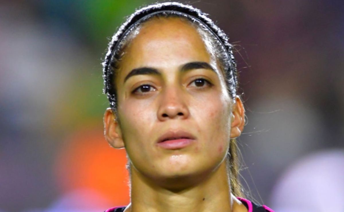 Carolina Jaramillo reapareció tras el castigo que le aplicó Chivas ...