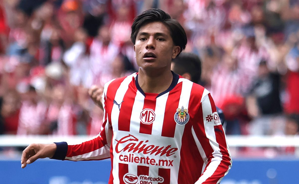 El gran inicio de Yael Padilla en el Clausura 2025: ¿Titular en Chivas?