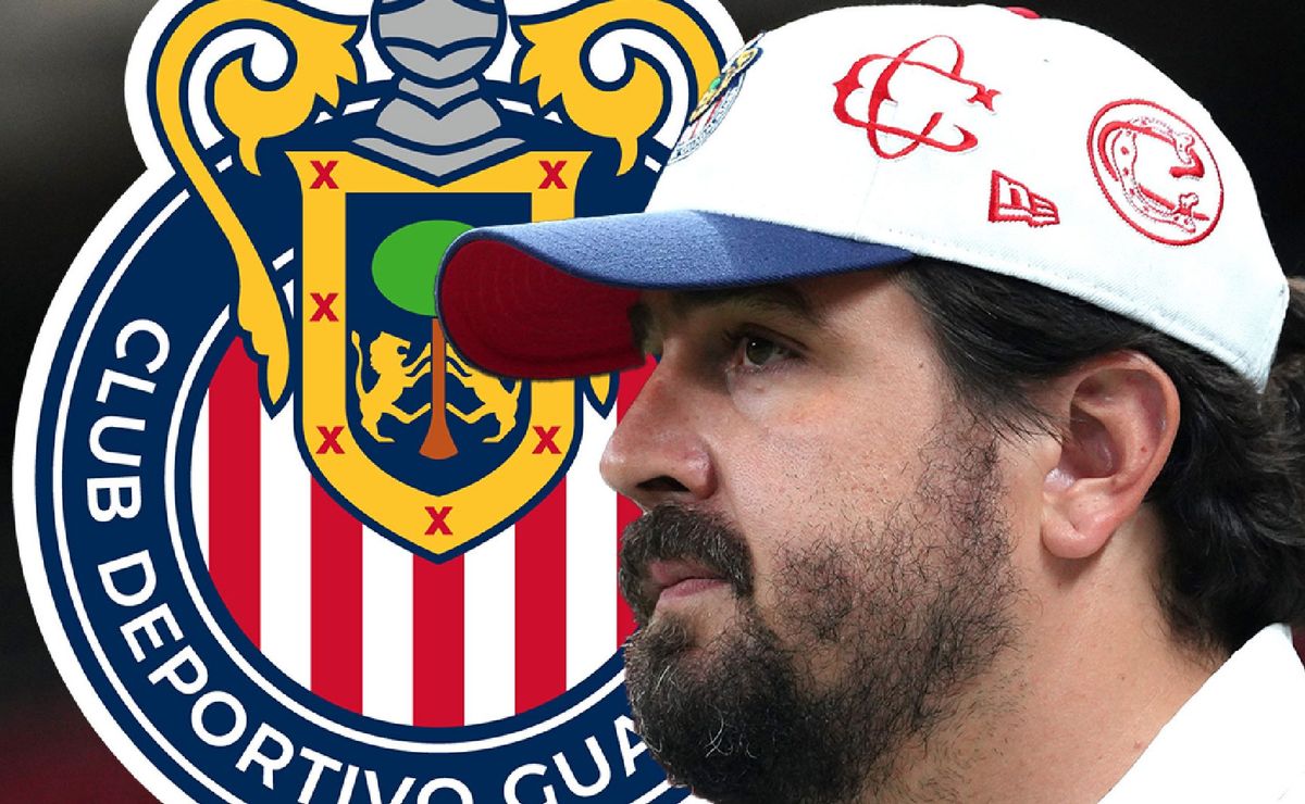 La portada de Diario Récord contra Amaury Vergara y Chivas