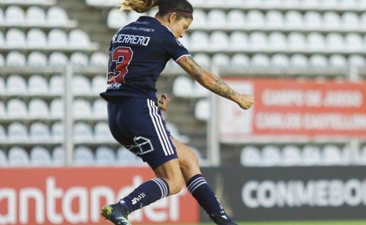 La Jefa se confiesa a un día del debut de Universidad de Chile en la ...