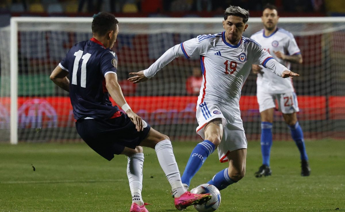 Tito Awad se derrite con Diego Valdés por su partidazo en la Selección ...