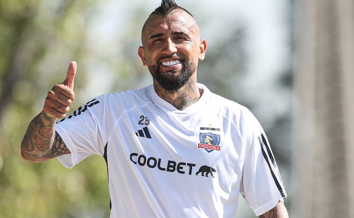 Arturo Vidal tuvo su primer entrenamiento en Colo Colo - Bolavip Chile