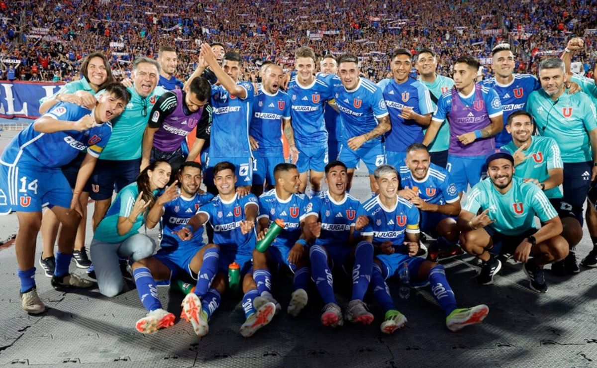 Ex atacante revela el nombre del mejor jugador azul - Bolavip Chile