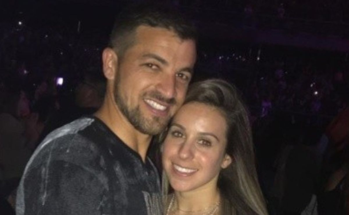 ¿Guiño a Colo Colo? La llamativa respuesta de la esposa de Gabriel Costa sobre un posible ...