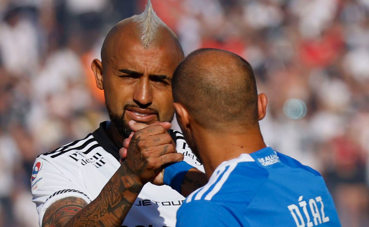 La Roja: Guarello le pone la lápida al retorno de Arturo Vidal y Chelo Díaz