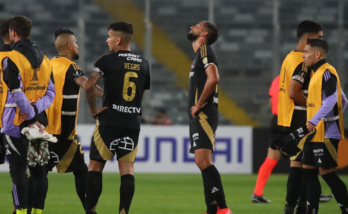 Números rojos: complejo balance en Colo Colo - Bolavip Chile