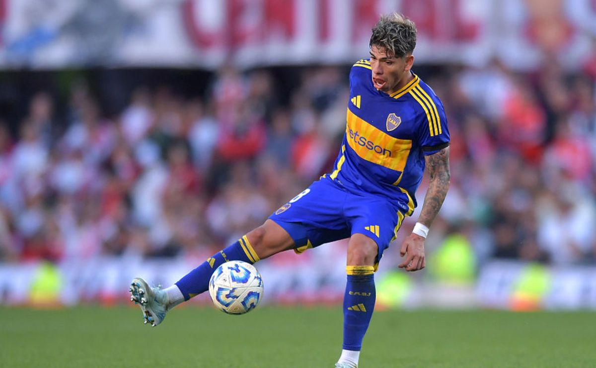 Mientras Boca Juniors sigue sin DT, el interino tomó esta decisión con Carlos Palacios