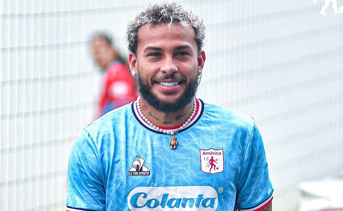 Duván Vergara sorprendió y apareció en el entrenamiento de América de ...