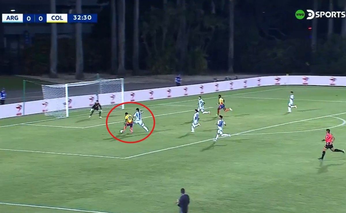 Golazo de Óscar Perea para la Selección Colombia ante Argentina en ...