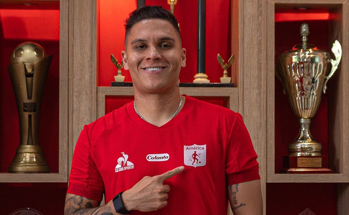 Juan Fernando Quintero es titular con América de Cali en su debut