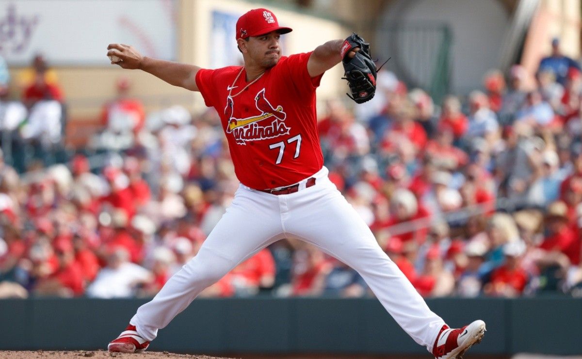 Cardinals' Roel Ramírez breaks the worst MLB record in debut - Bolavip US