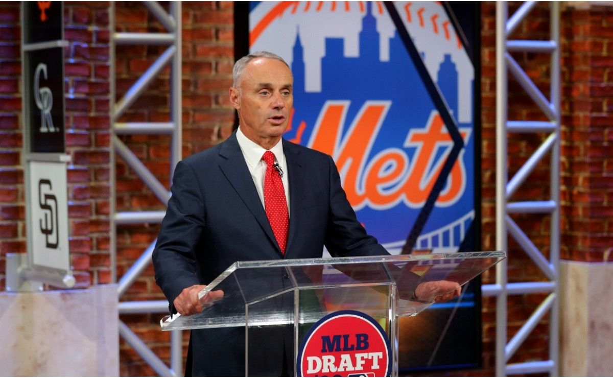 Robert Manfred explodes following Mets' GM statement controversy ...