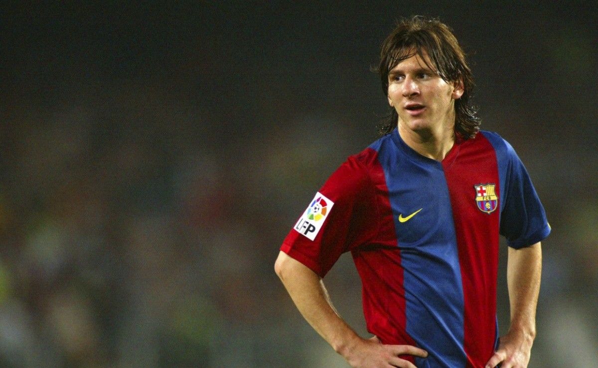 How old was Lionel Messi when he joined Barcelona? - Bolavip US