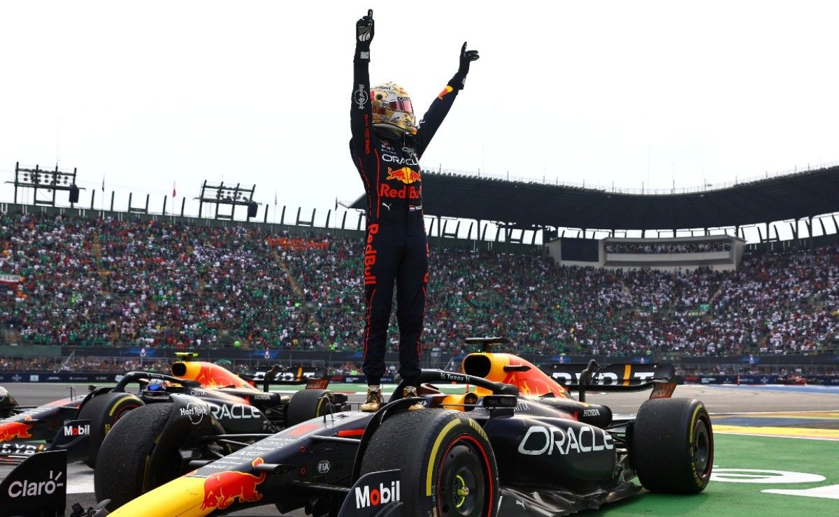 Max Verstappen breaks one of the greatest records in Formula 1 history ...