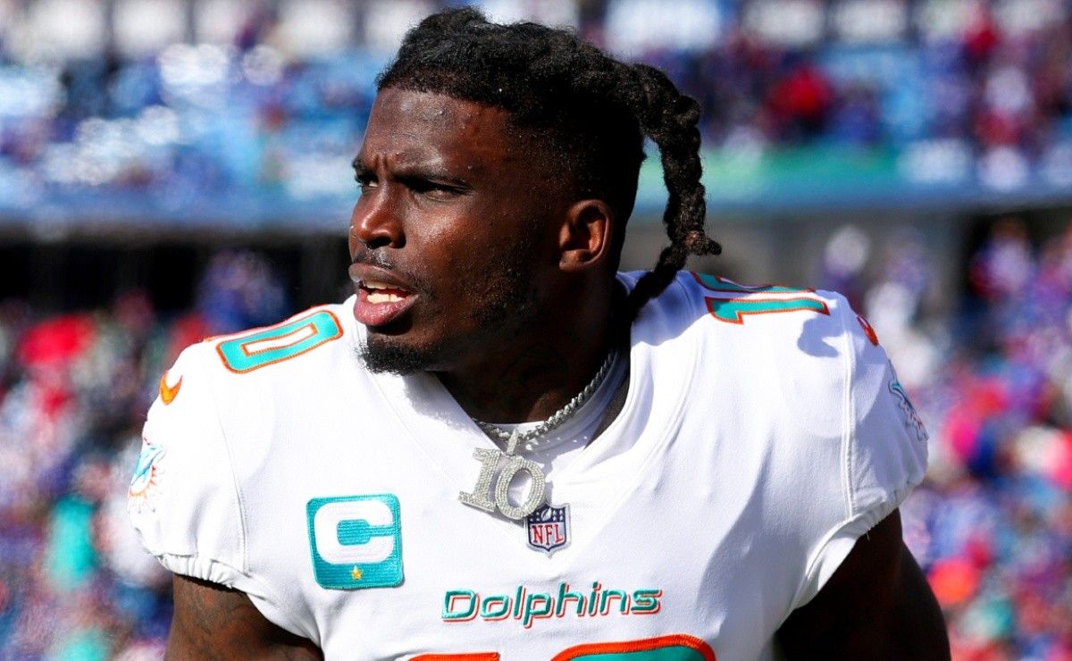 NFL News: LeSean McCoy slams his former OC Eric Bieniemy, Tyreek Hill ...